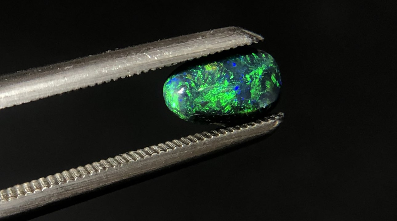 Every Gem Has Its Grade: The Journey from Rough Stone to Radiant Beaut ...